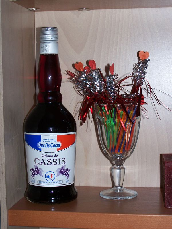 Kategorie:Cocktails mit Crème de Cassis – Koch-Wiki